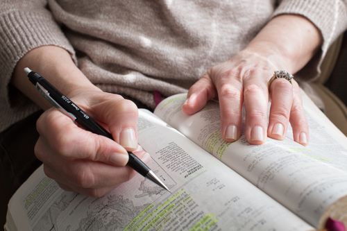 What’s In Your Bible: Making the Bible Personal - Beth Demme